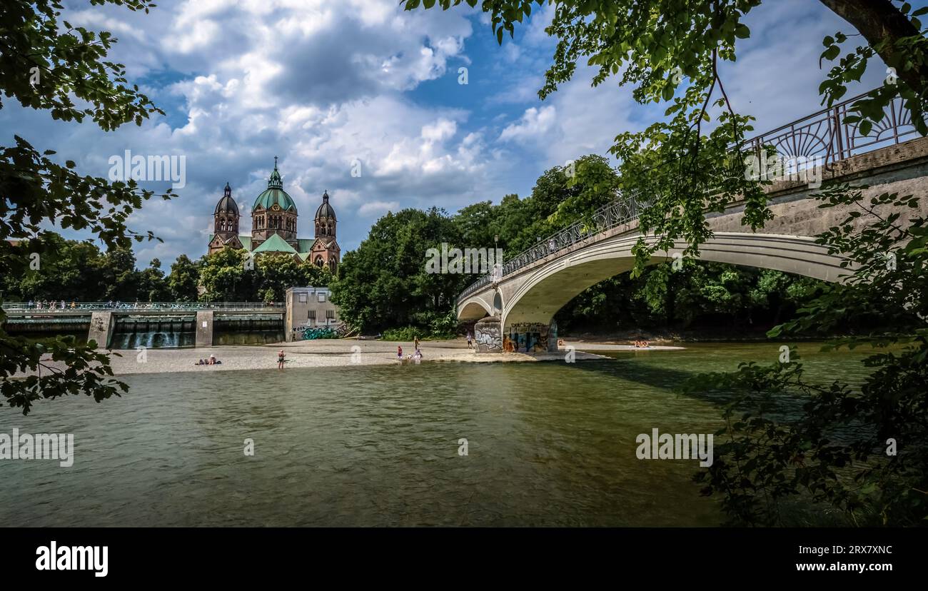 The St. Lukas Church and the Mariannenbrücke bridge in Munich Stock ...