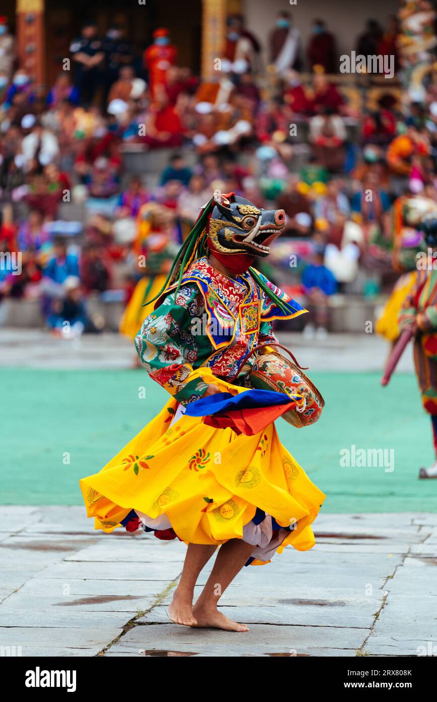 Festival mask dance Stock Photo - Alamy
