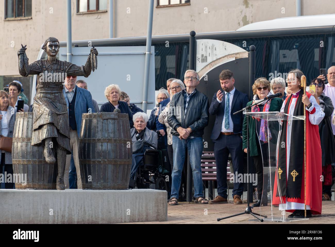 Dr helen ann hartley hi-res stock photography and images - Alamy