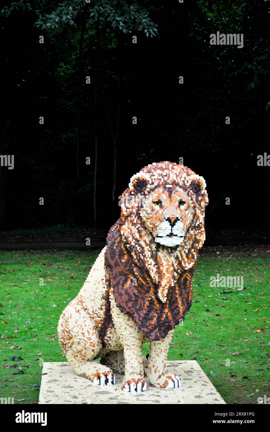 Lego brick sculpture of endangered animals from around the world ...