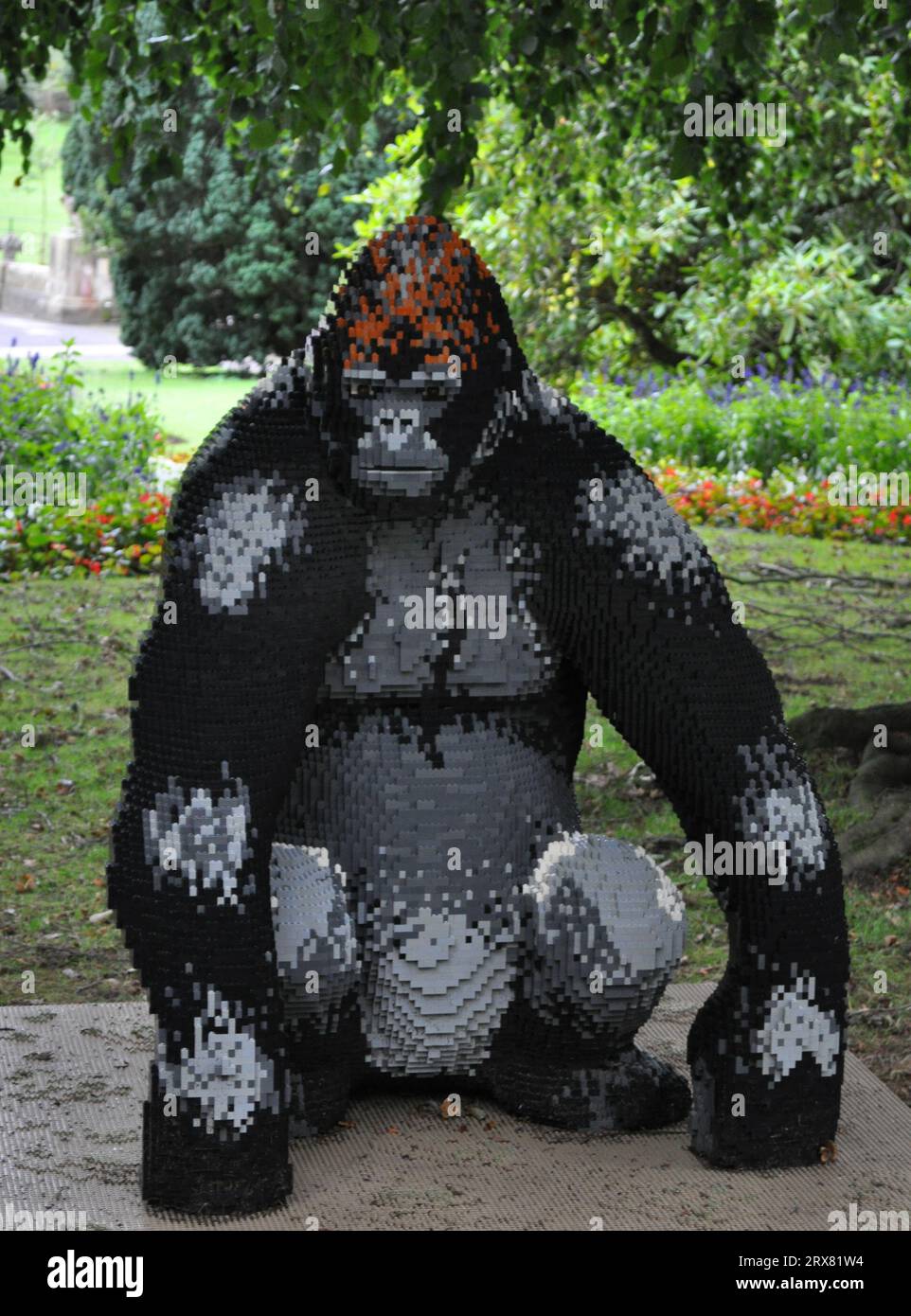 Lego brick sculpture of endangered animals from around the world ...