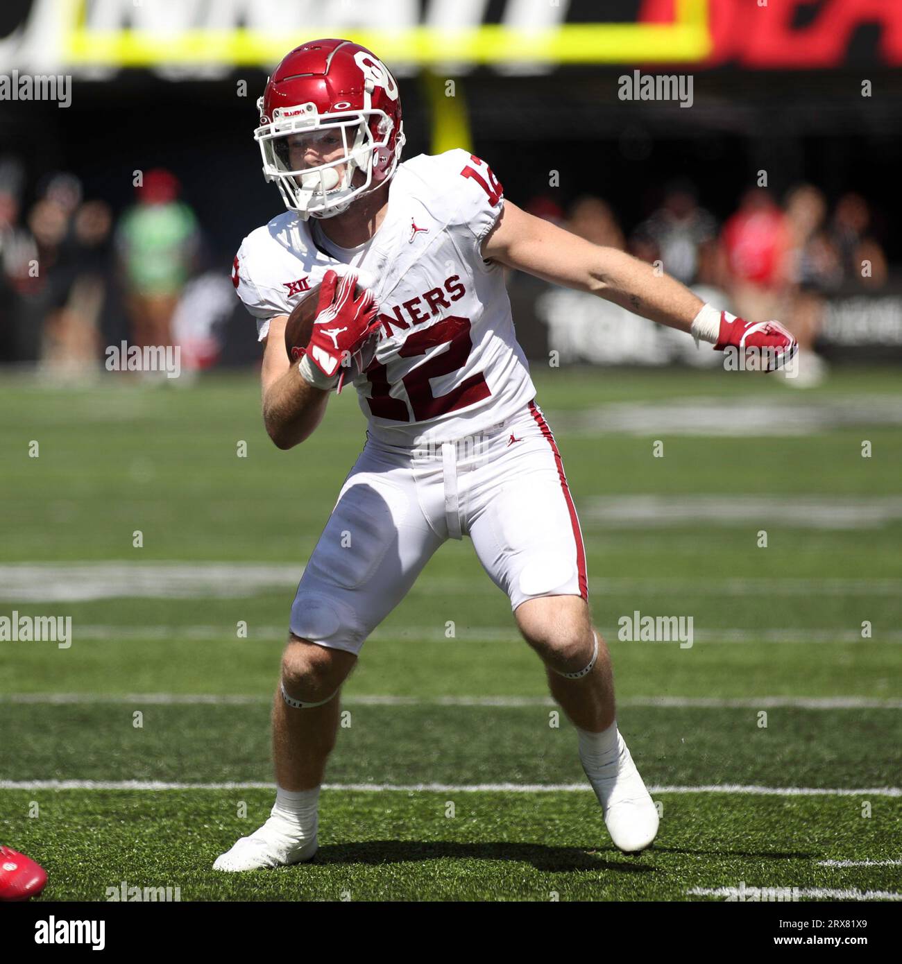 Cincinnati, Ohio, USA. 23rd Sep, 2023. Oklahoma Sooners WR Drake Stoops ...