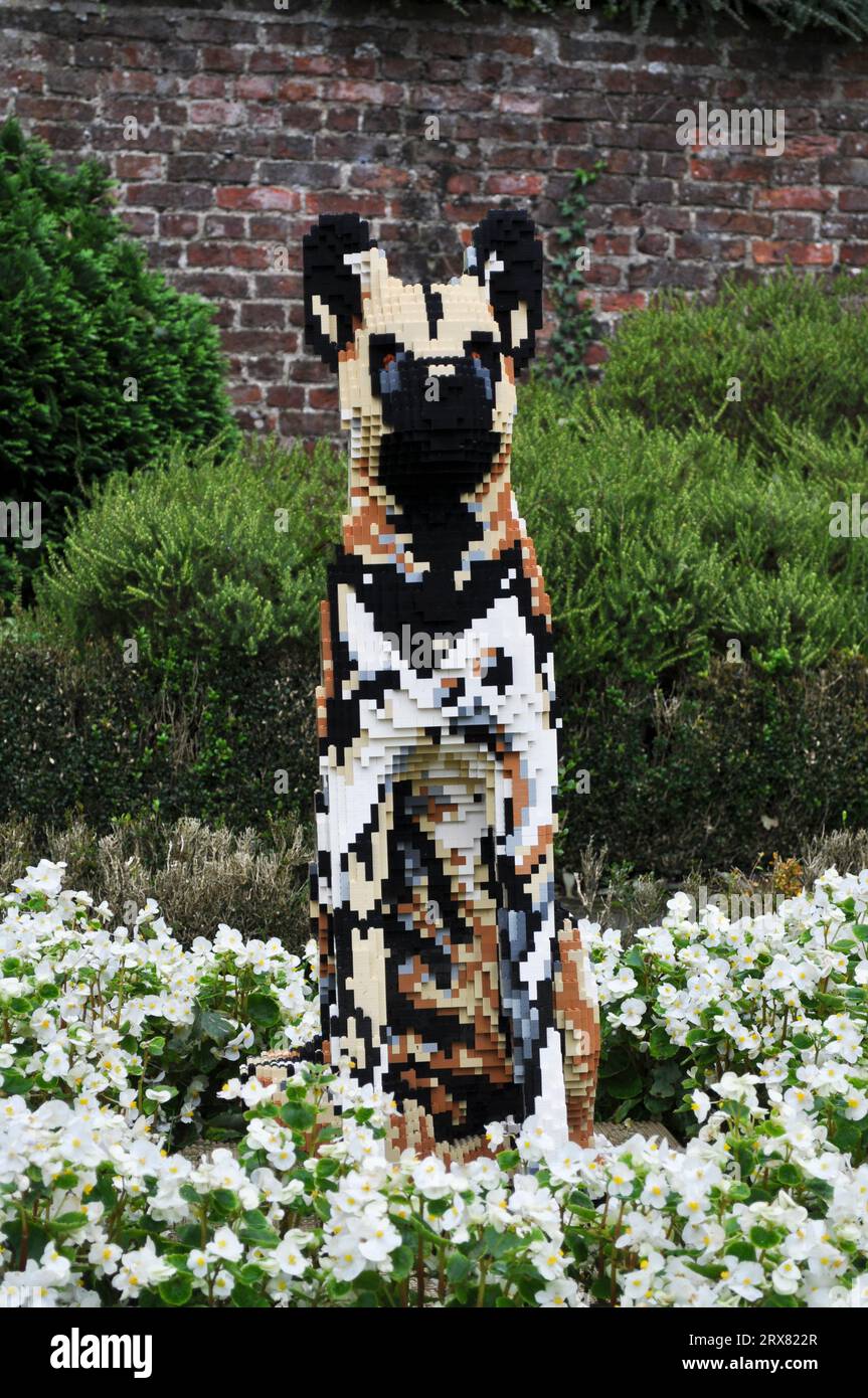 Lego brick sculpture of endangered animals from around the world ...