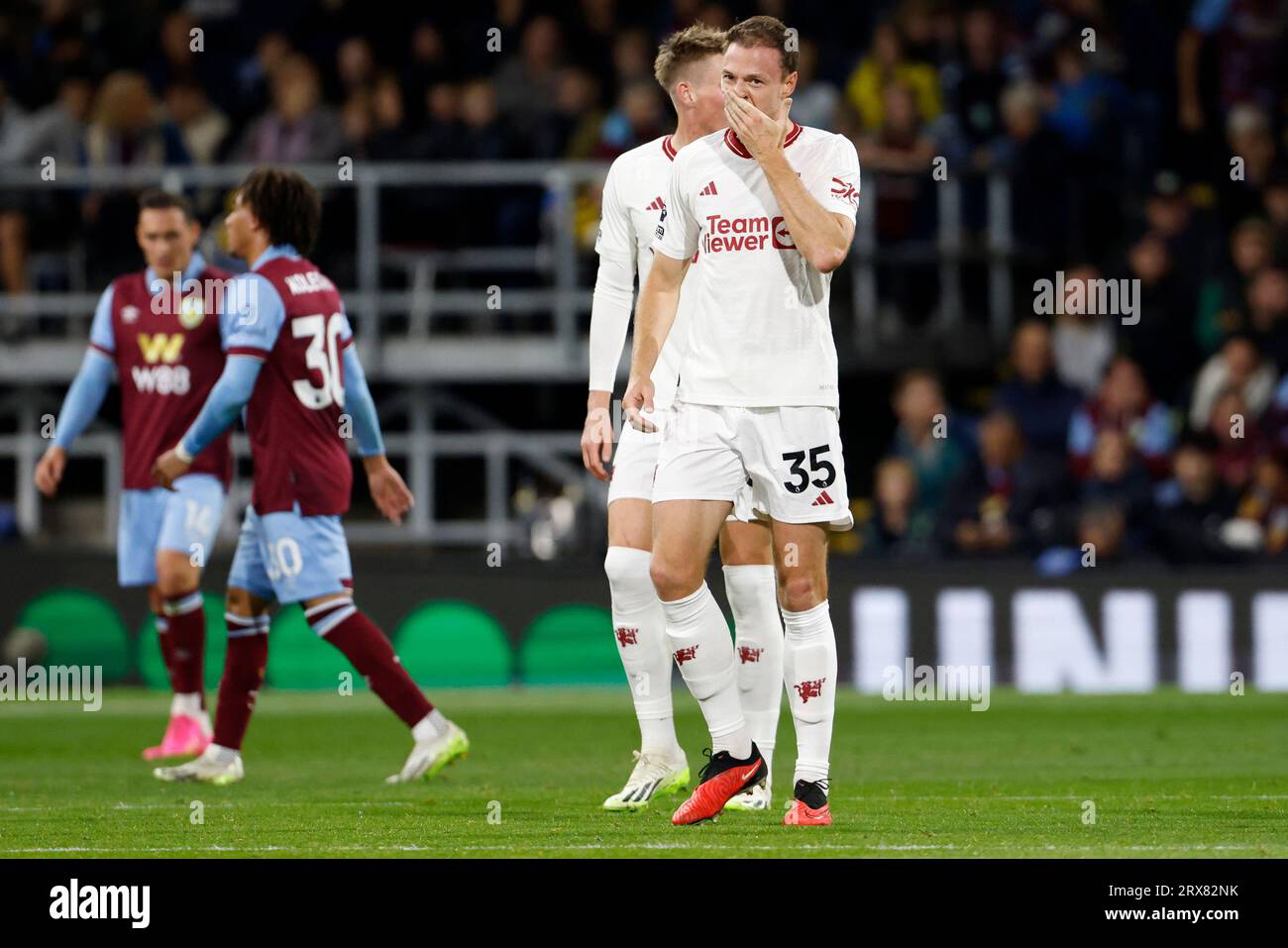 Jonny Evans Wallpaper