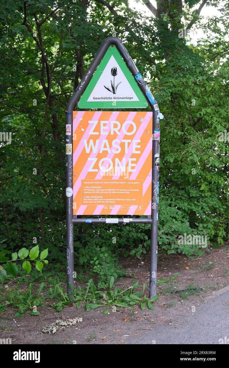 Space zero hi-res stock photography and images - Alamy