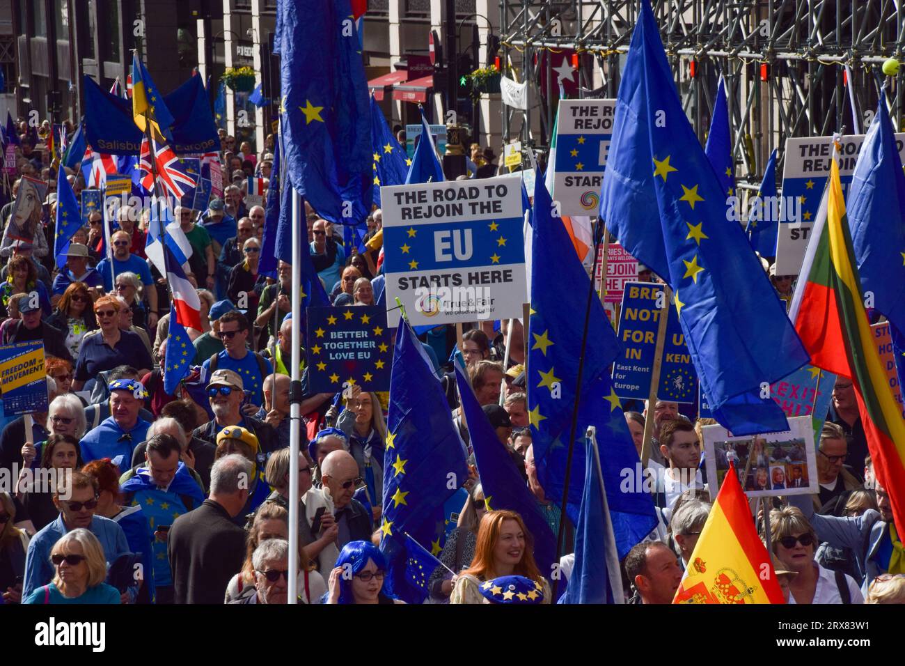 London, UK. 23rd September 2023. Thousands of anti-Brexit protesters ...