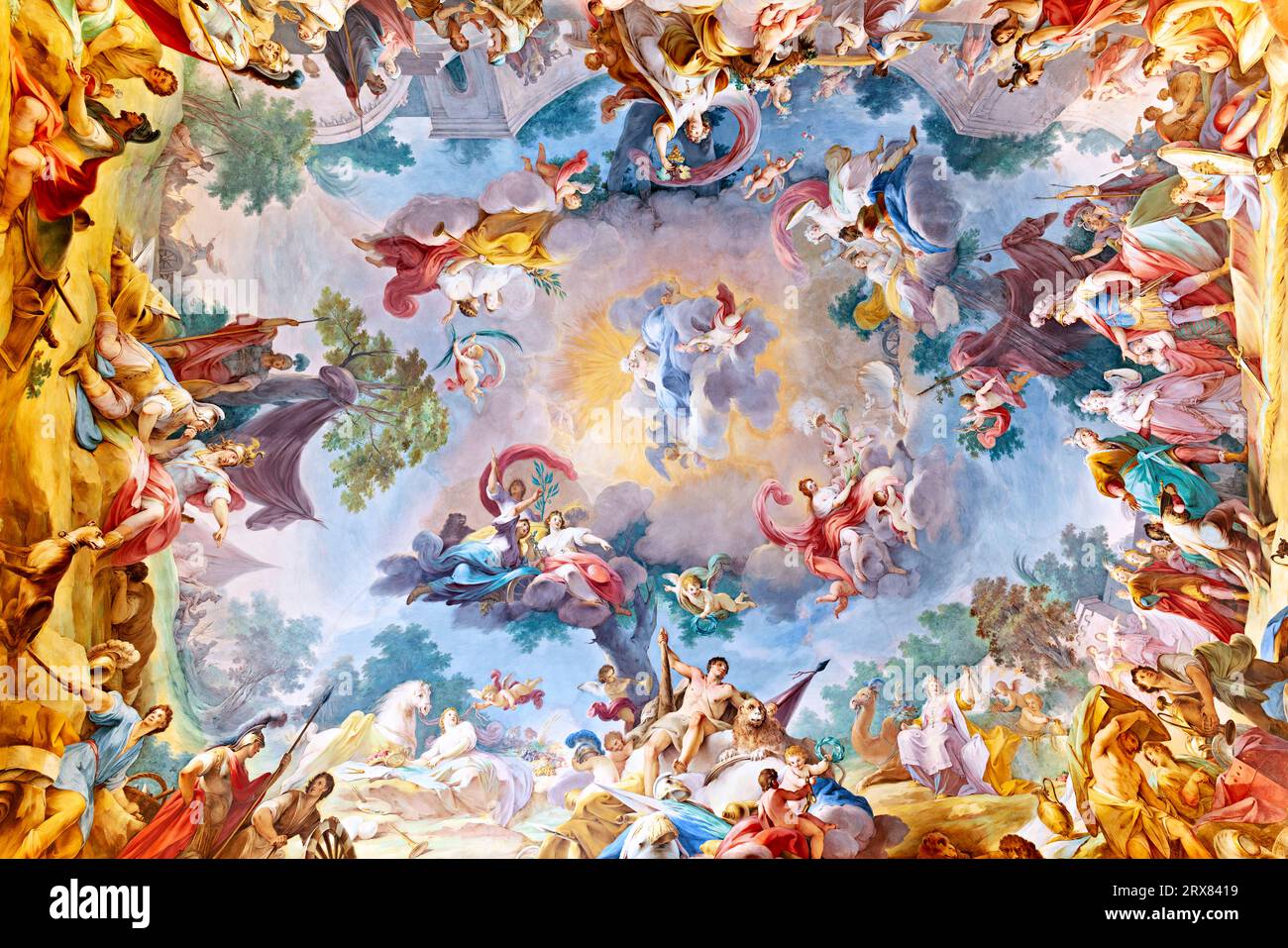 Royal palace ceiling hi-res stock photography and images - Alamy