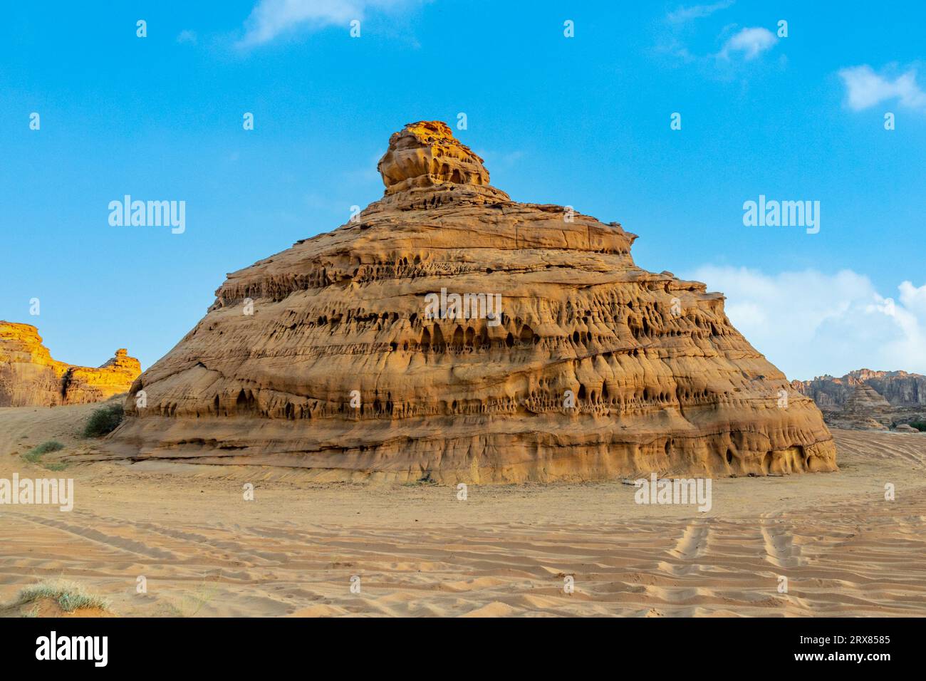 Desert erosion formations near Al Ula, Saudi Arabia Stock Photo - Alamy