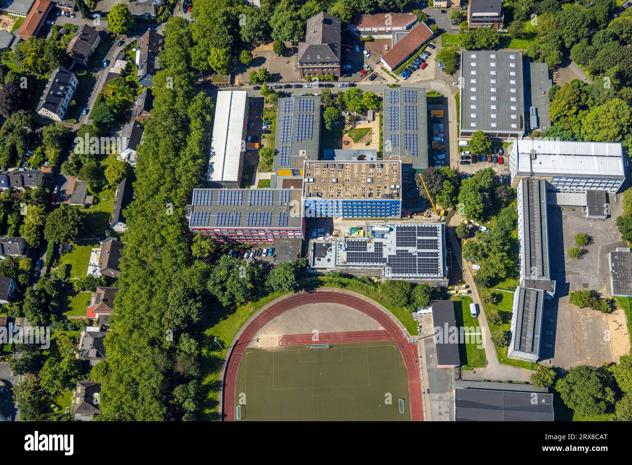 Husemannstrasse school center hi-res stock photography and images - Alamy