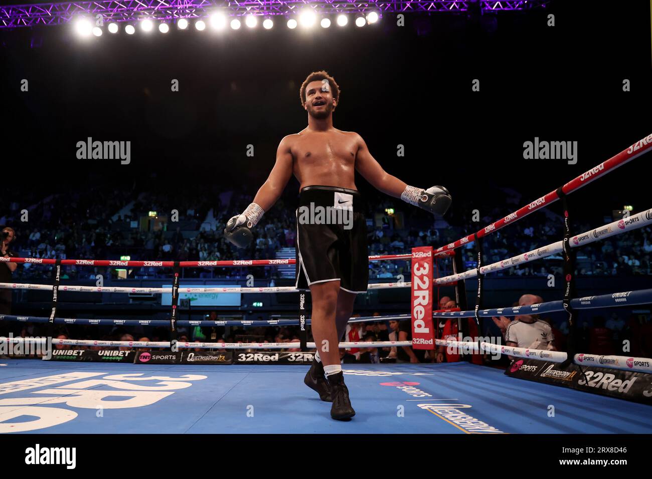 Moses Itauma celebrates after claiming victory over Amine Boucetta in ...