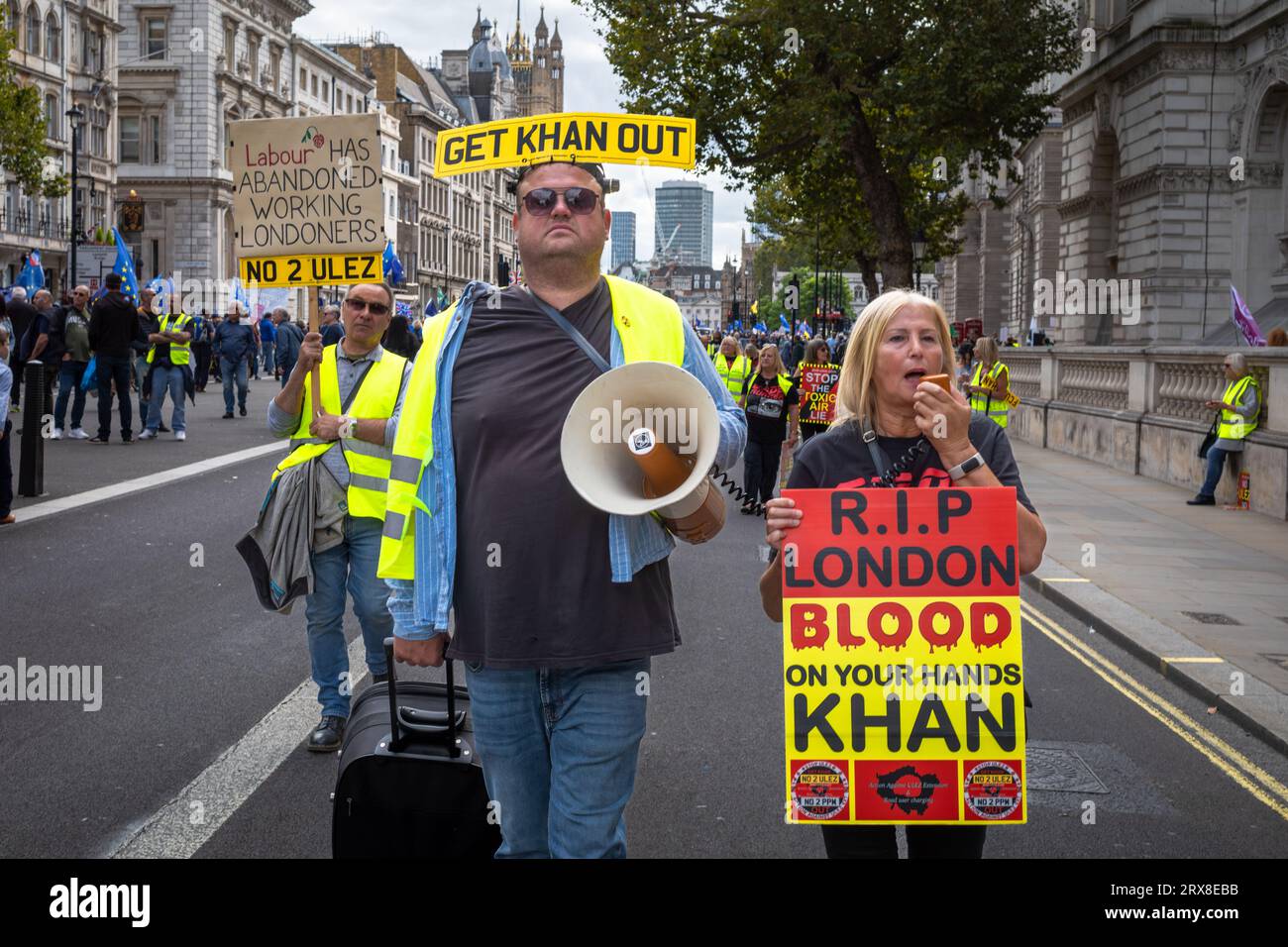 London, 23 Sep 2023: People protesting against ULEZ (Ultra Low Emission ...