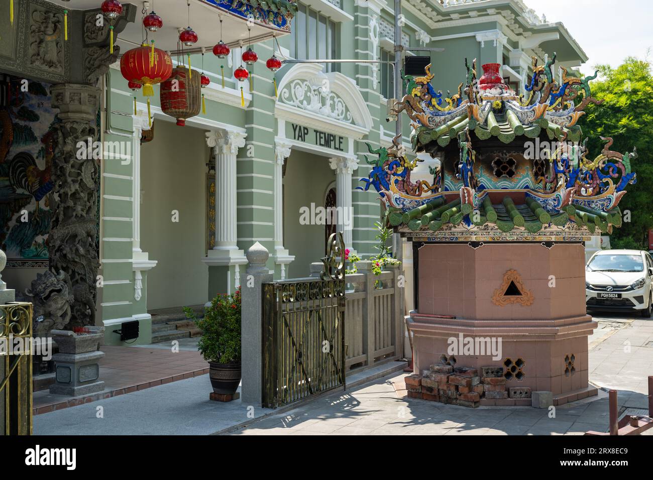 The Yap Temple, Georgetown, Pulau Pinang, Malaysia Stock Photo - Alamy