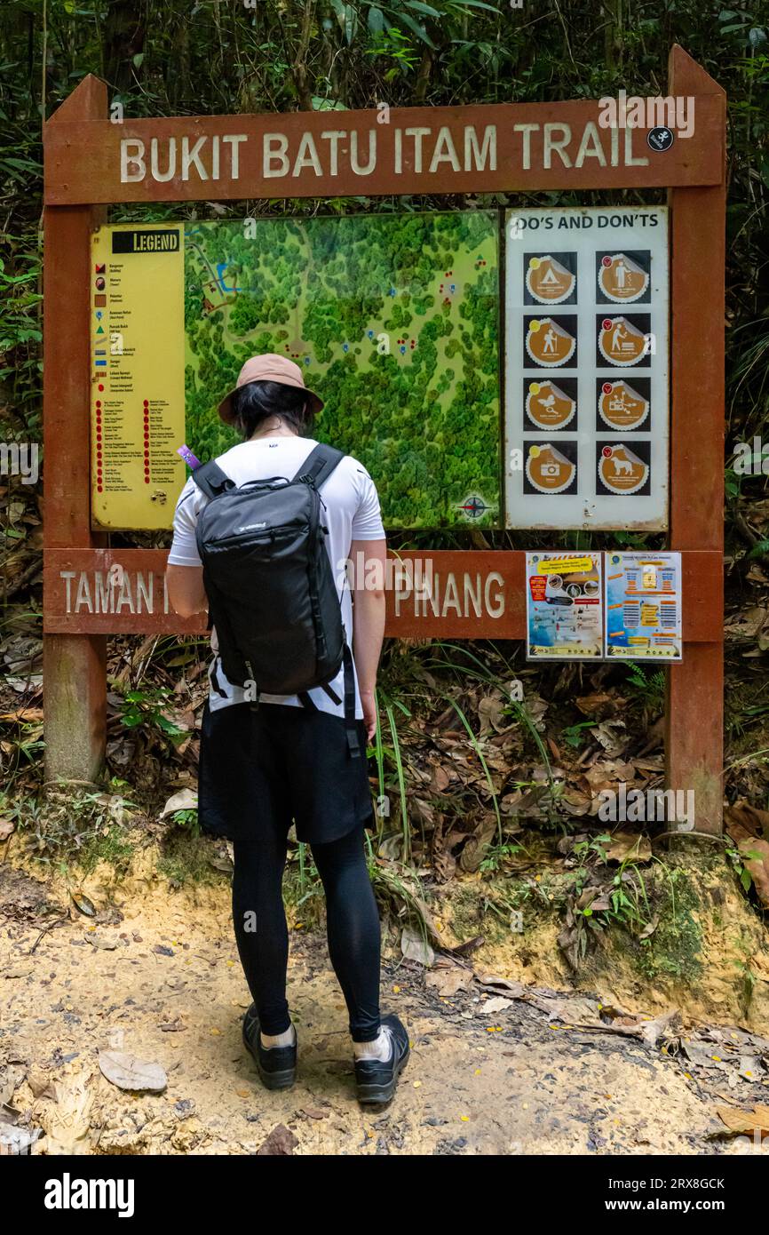 The Bukit Batu Itam Trail at Taman Negara Pulau Pinang, Malaysia Stock ...