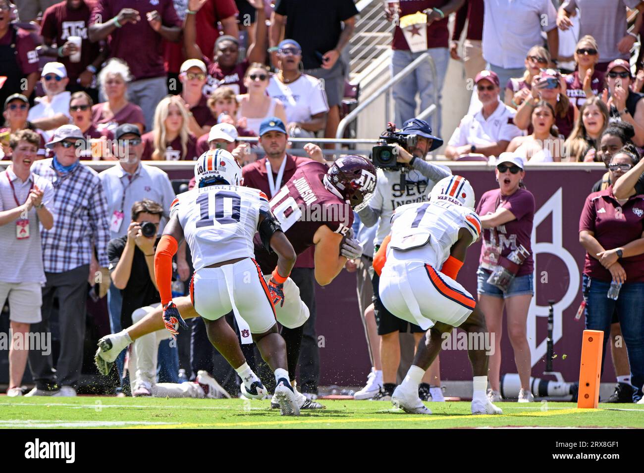 COLLEGE STATION, TX - SEPTEMBER 23: Texas A&M Aggies tight end Jake ...