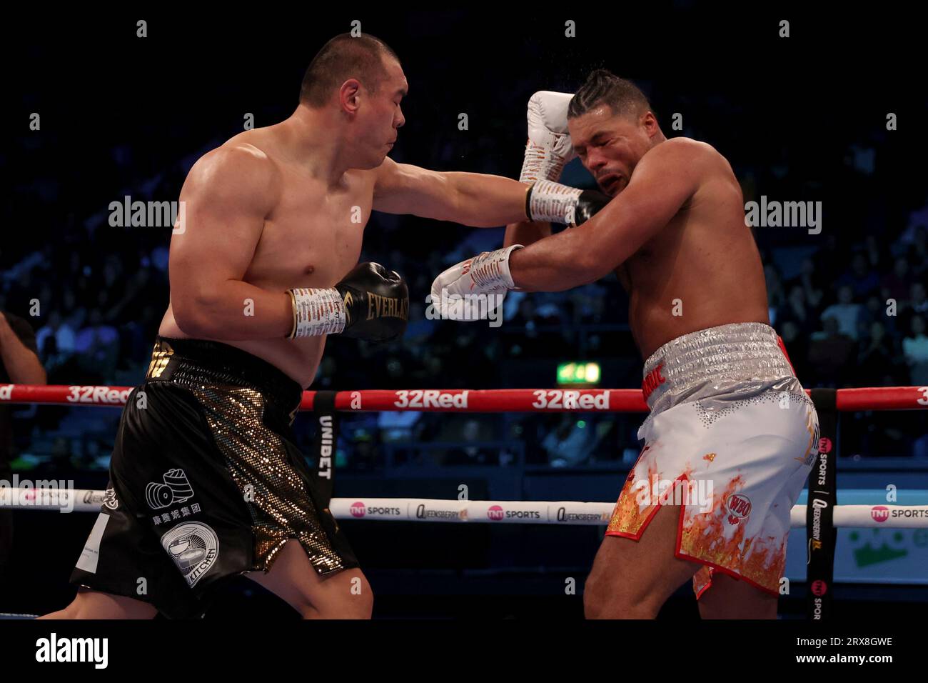 Joe Joyce (right) and Zhilei Zhang in action during the WBO 'Interim ...