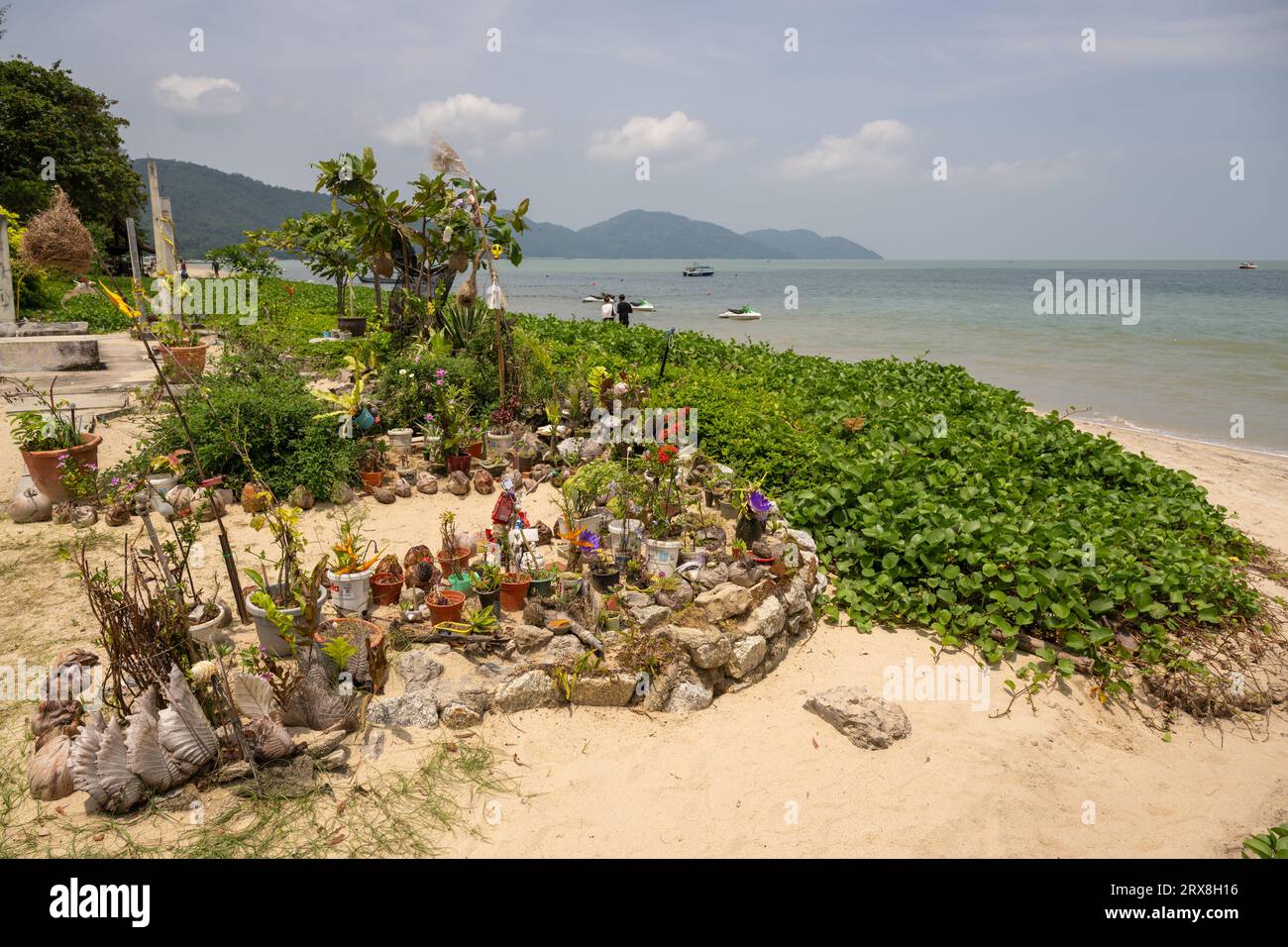 Batu Ferringhi Beach, Penang, Malaysia Stock Photo - Alamy