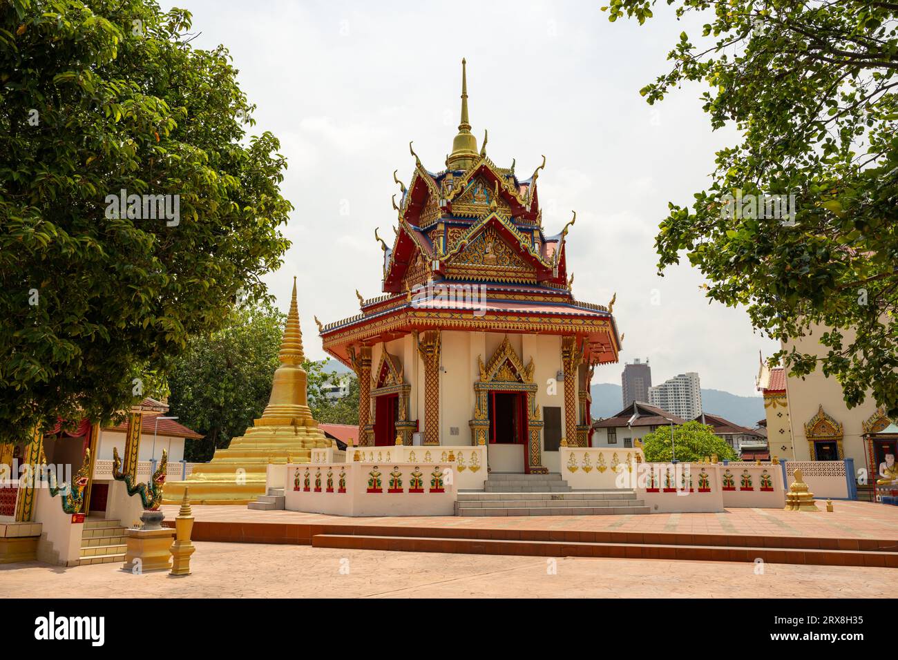 Wat Chayamangkalaram, the Thai Buddhist Temple, Penang, Malaysia Stock ...