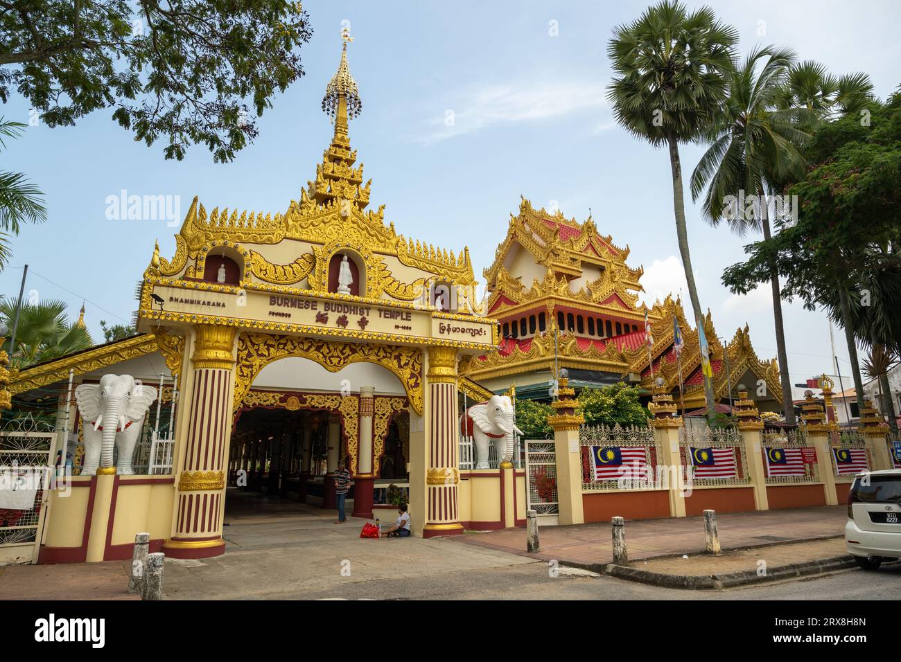 The front entrance of the Burmese Buddhist Temple, Penang, Malaysia ...