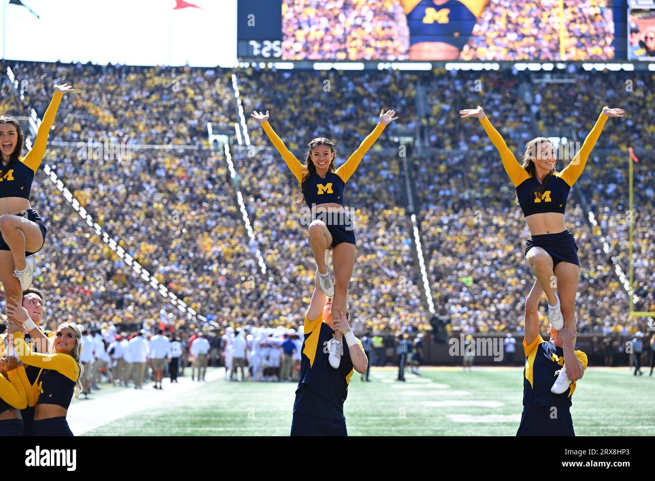 ANN ARBOR, MI - SEPTEMBER 23: The Michigan Wolverines Cheer team during ...