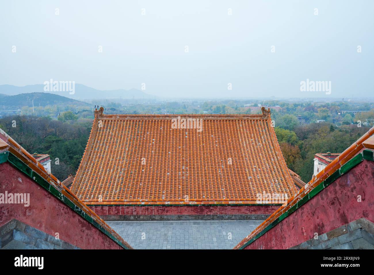 Chinese glazed roof tile ridge of Tibetan Buddhism Ancient Architecture ...