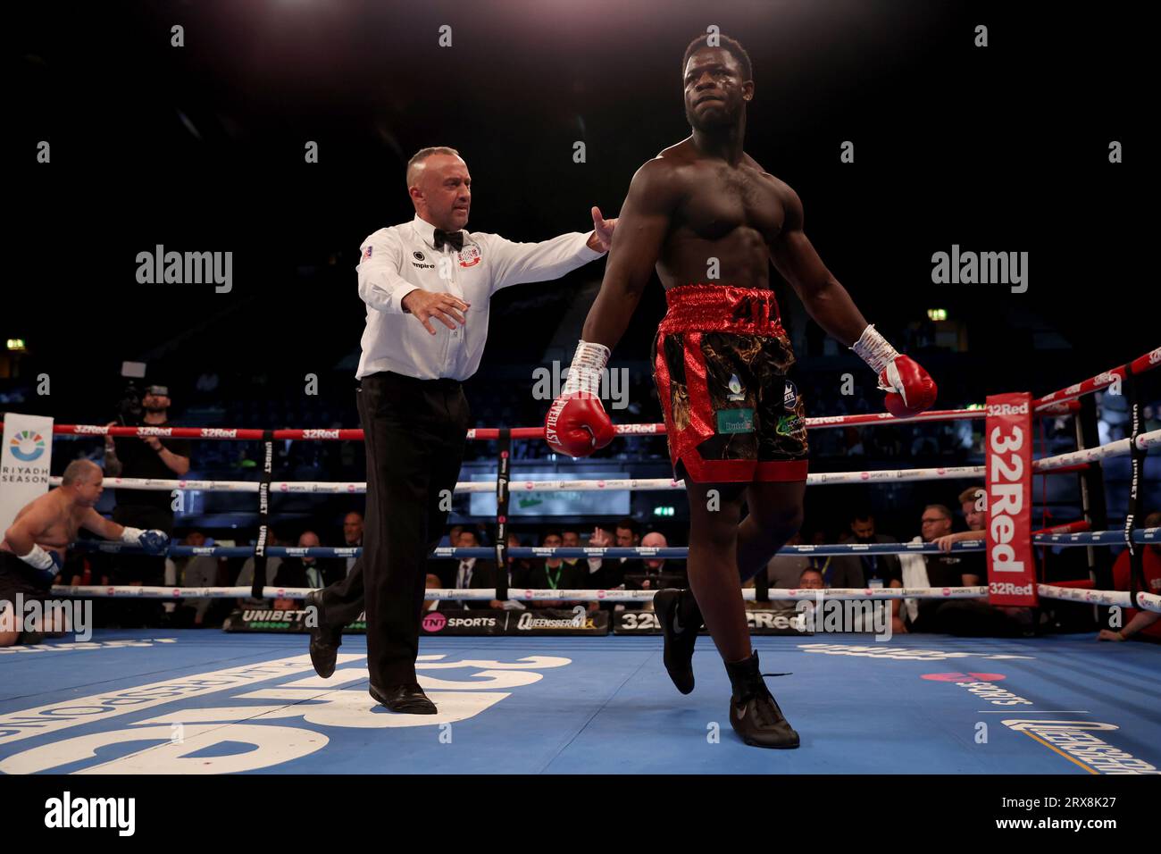 Aloys Youmbi celebrates after defeating Erik Nazaryan during the ...