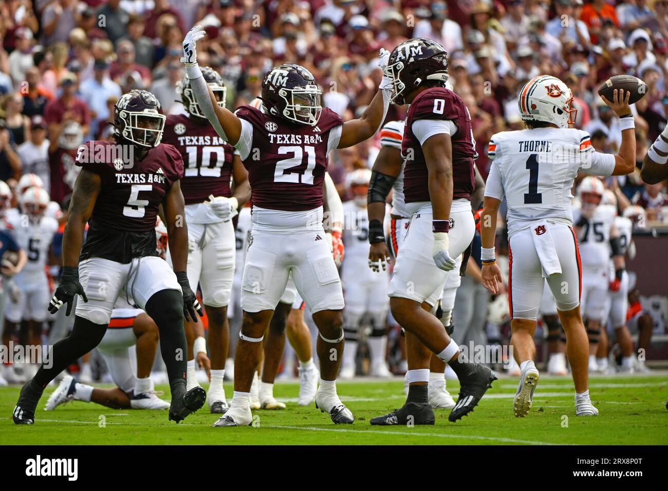 COLLEGE STATION, TX - SEPTEMBER 23: Texas A&M Aggies linebacker Taurean ...