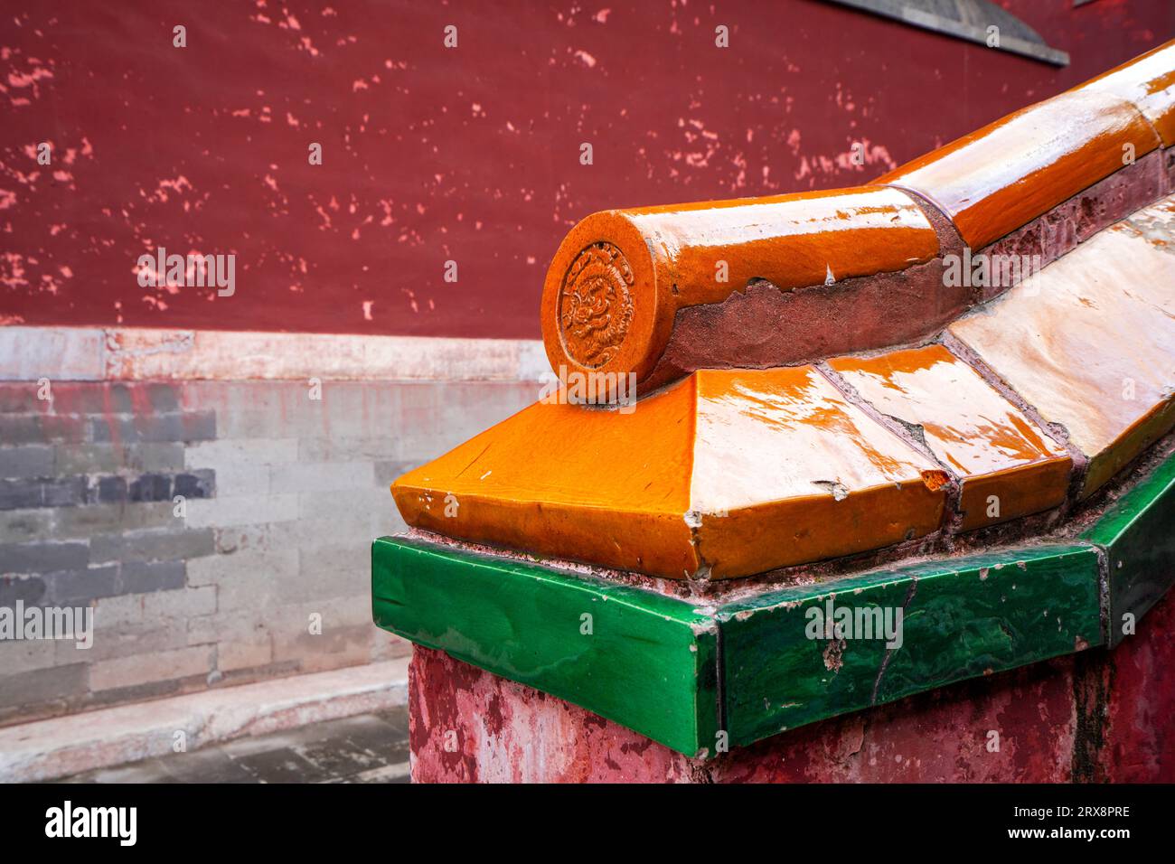 Yellow Chinese glazed roof tile buildings in Summer Palace, Beijing ...