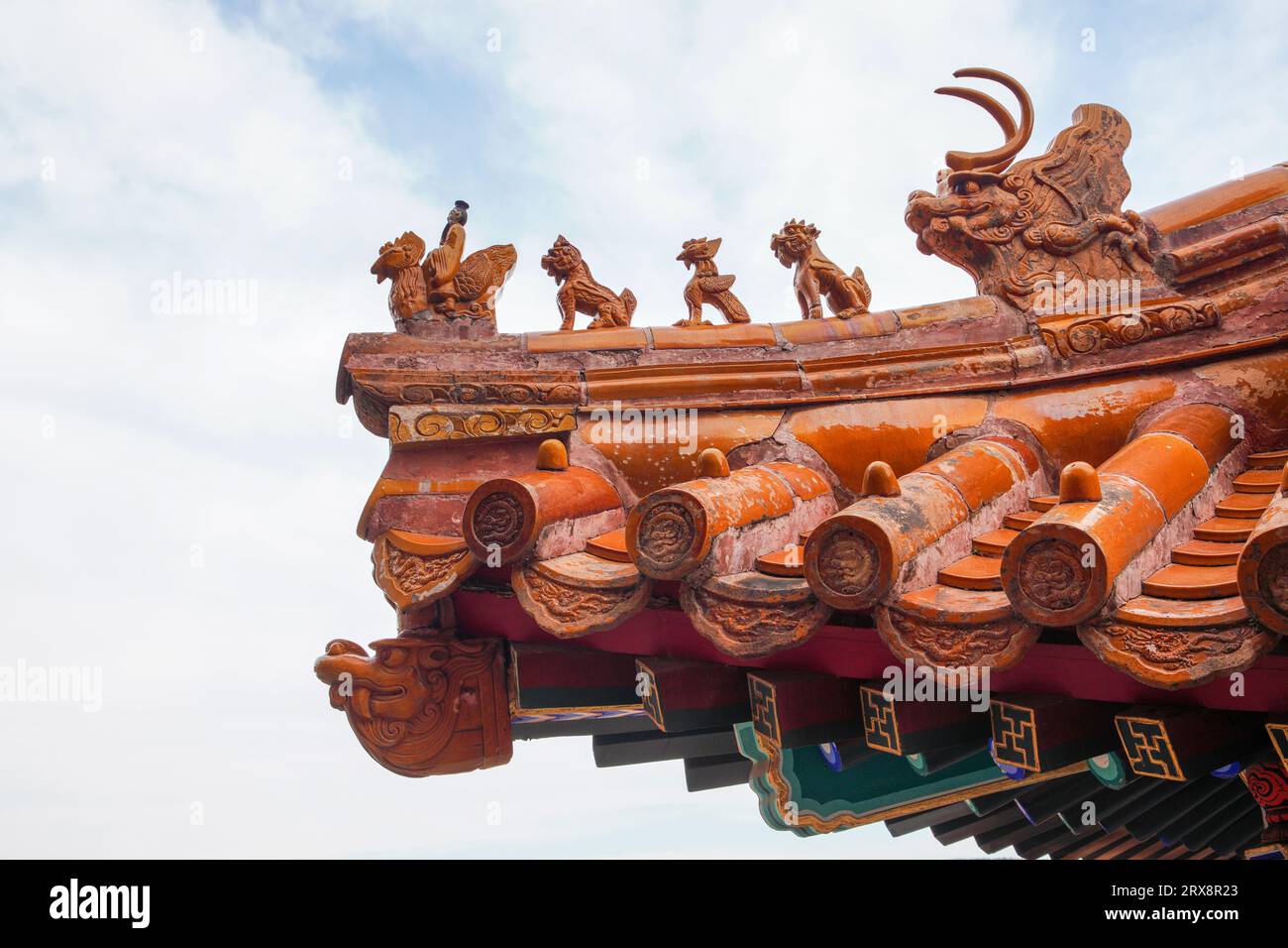 Auspicious Beasts on the Eaves of Tibetan Buildings in Summer Palace ...