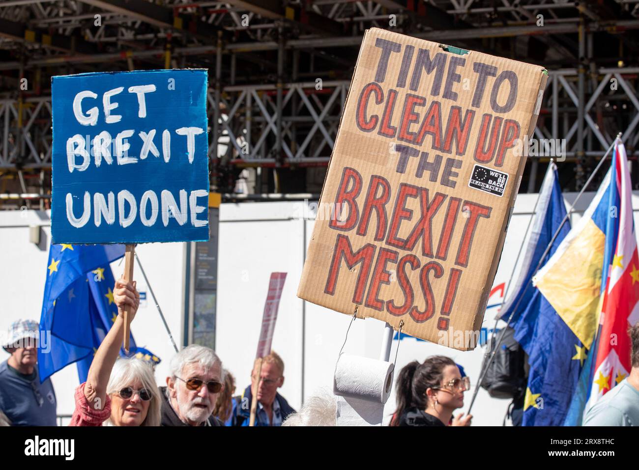 National rejoin eu march hi-res stock photography and images - Alamy