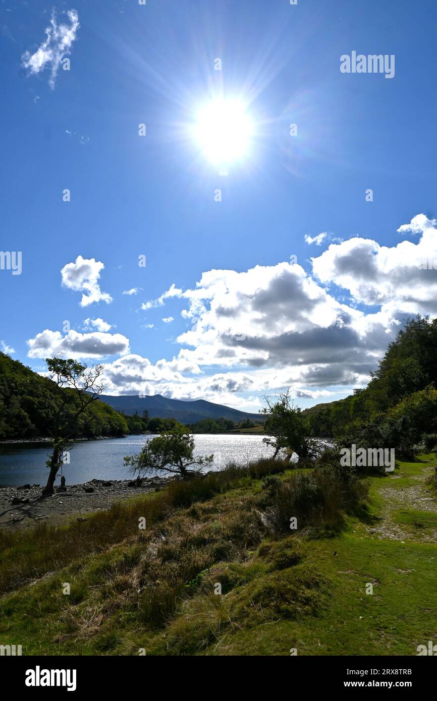 Welsh scenic lake hi-res stock photography and images - Alamy