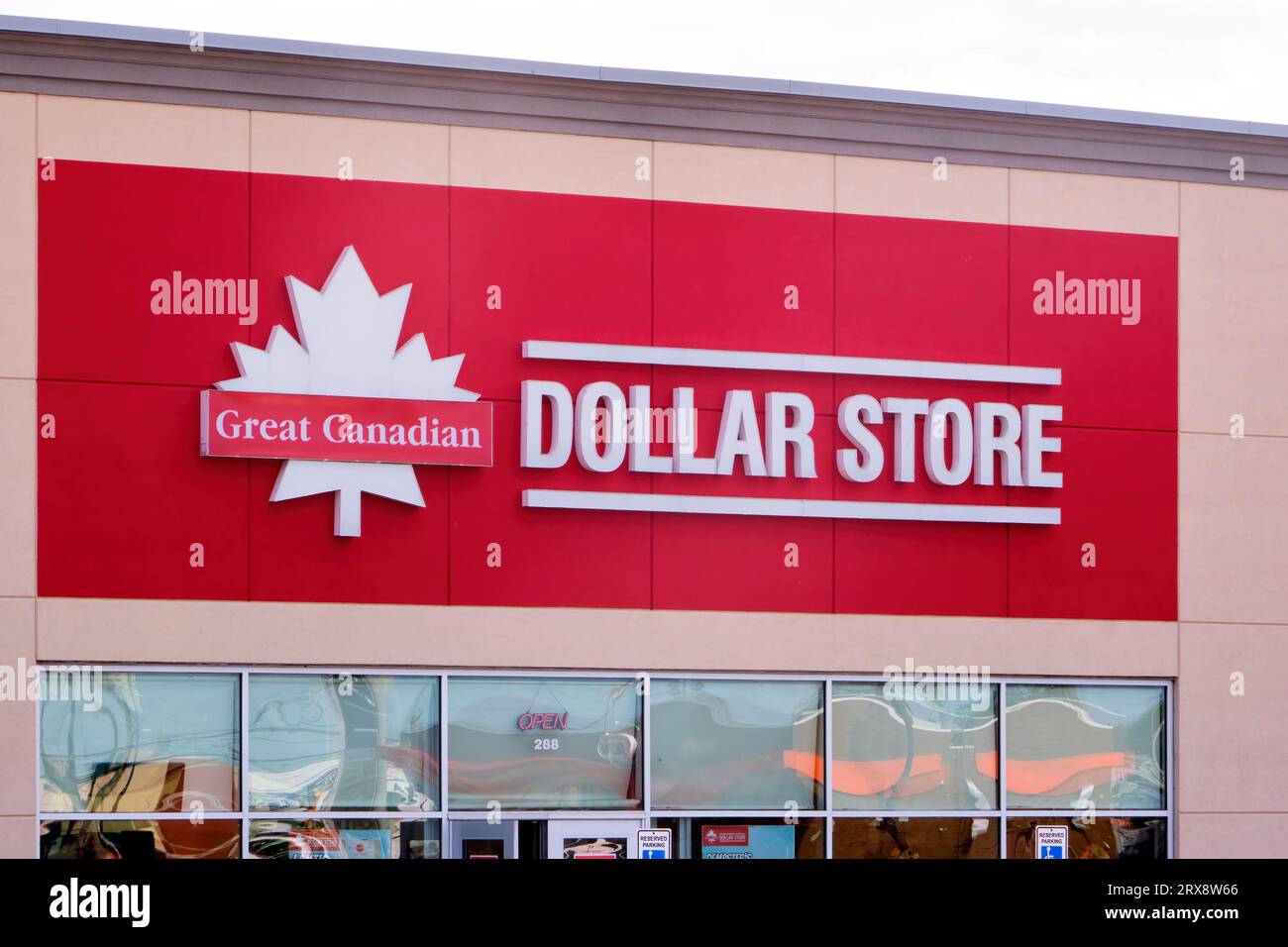 Store items hi-res stock photography and images - Alamy