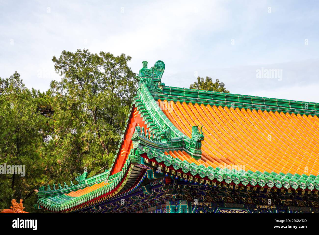 Chinese glazed roof tile roof of Tibetan architecture in Xumi Lingjing ...