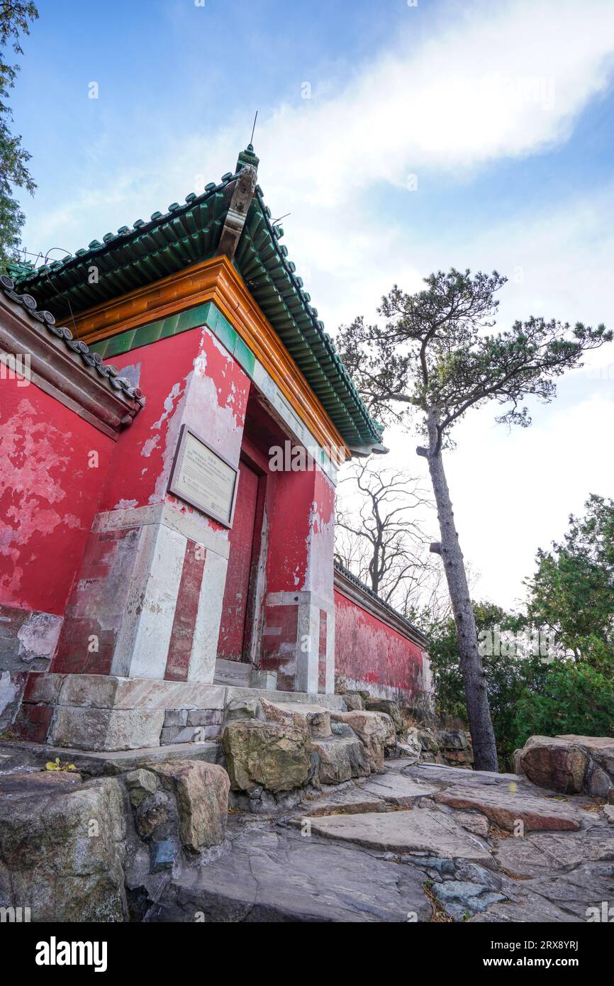 Yunhui temple hi-res stock photography and images - Alamy