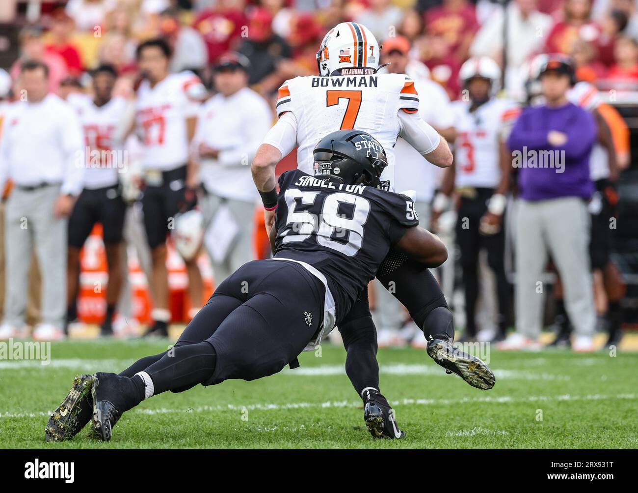 September 23, 2023: Iowa State's J.R. Singleton (58) sacks the Oklahoma ...