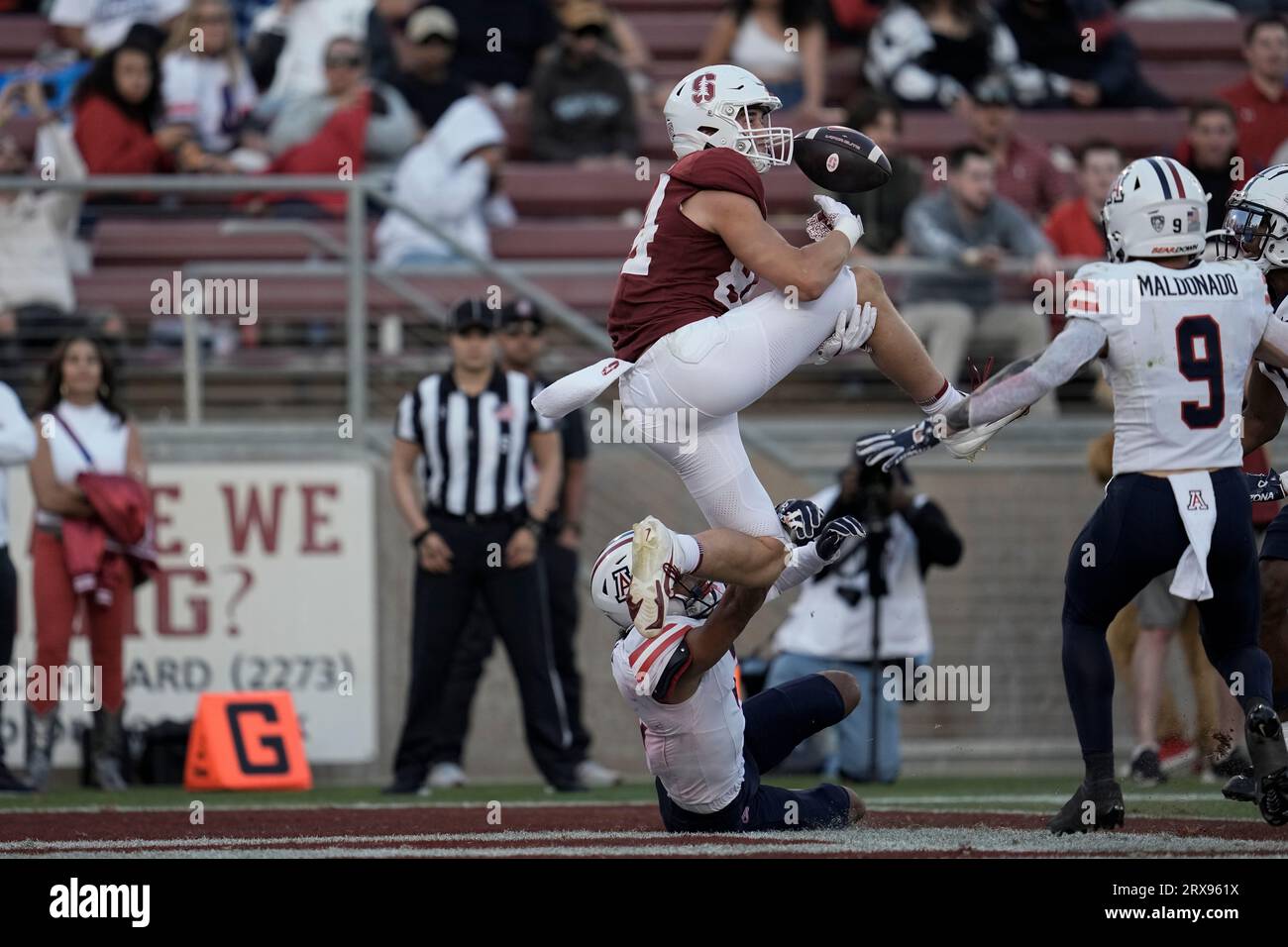 Stanford tight end Benjamin Yurosek, center, is unable to catch a pass ...