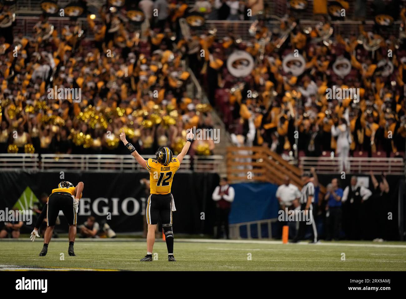 Missouri quarterback Brady Cook celebrates a touchdown during the ...