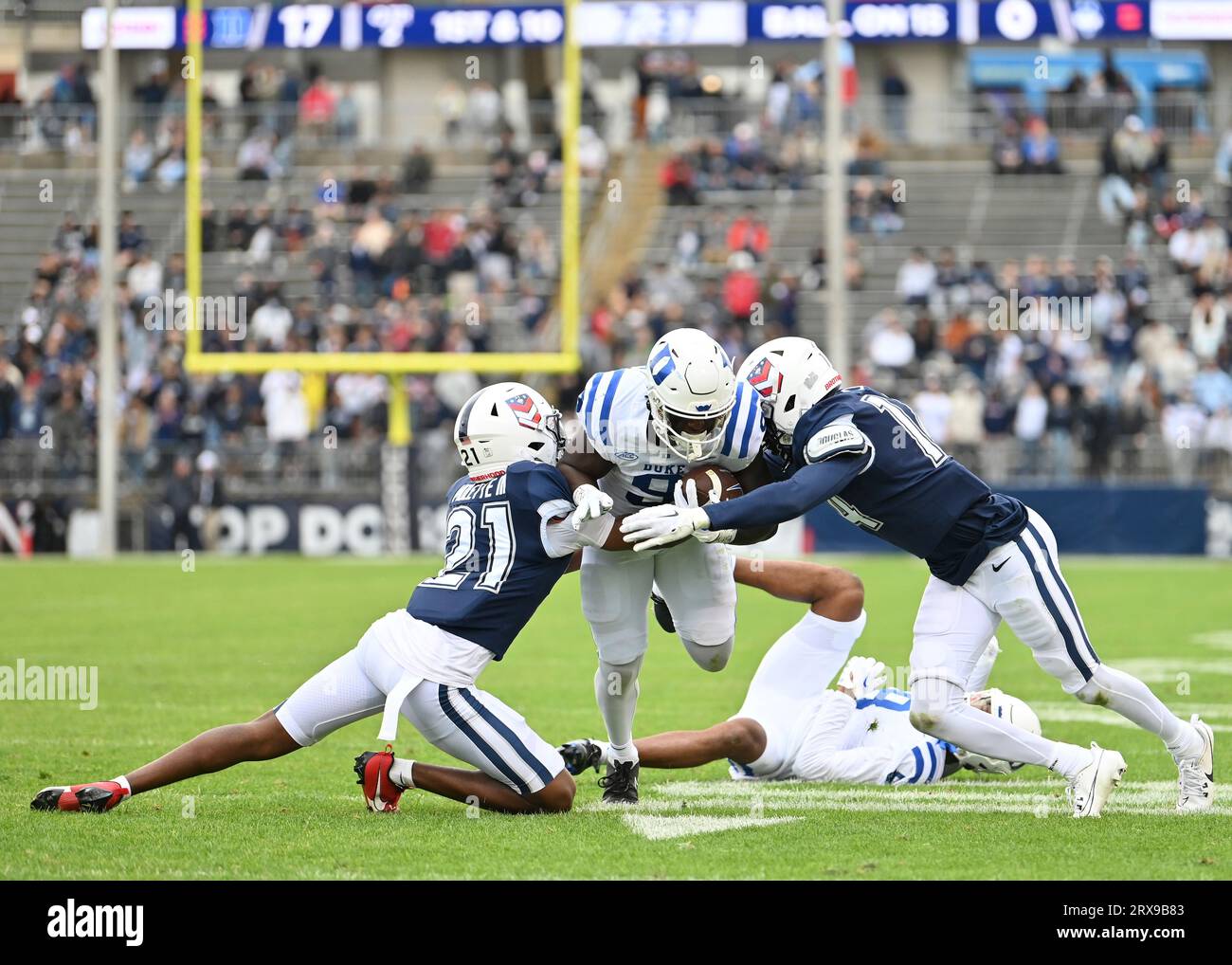 EAST HARTFORD, CT - SEPTEMBER 23: Duke Blue Devils running back Jaquez ...