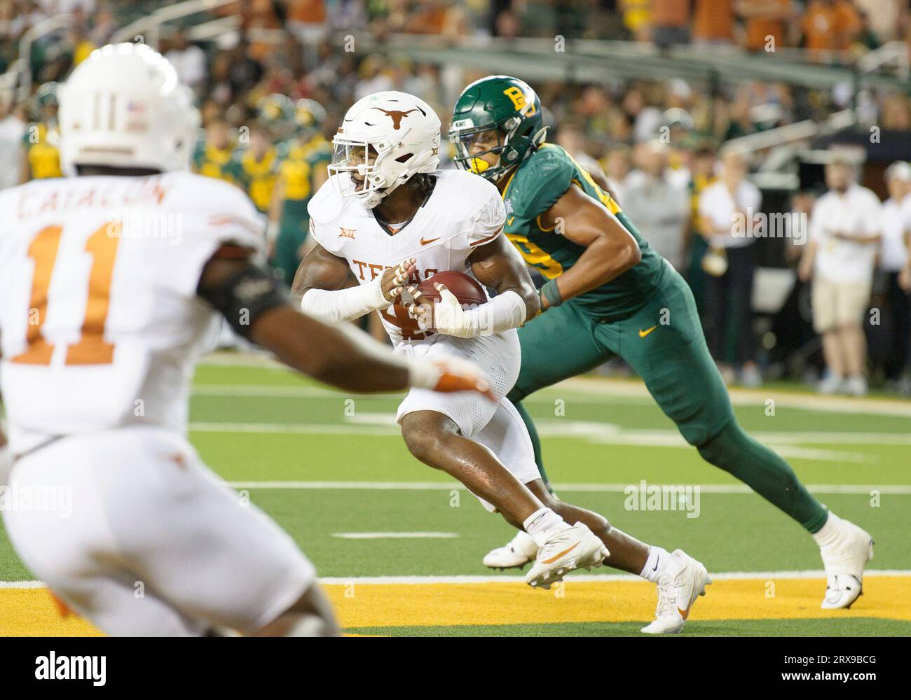 September 23 2023:Texas Longhorns linebacker Jaylan Ford (41 intercepts ...