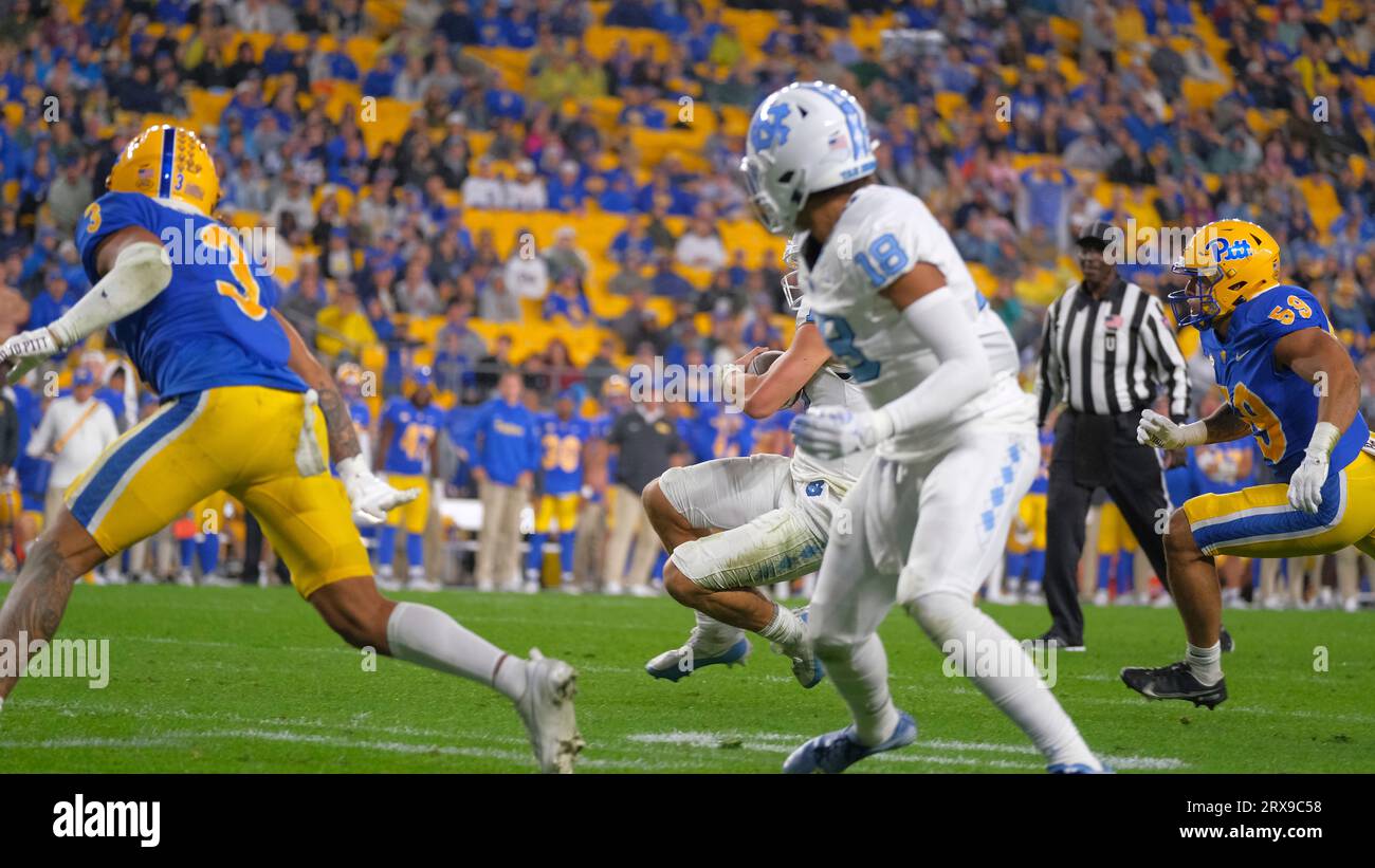 SEPT 23, 2023: Drake Maye #10 during the Pitts Panthers vs N.C. Tar ...