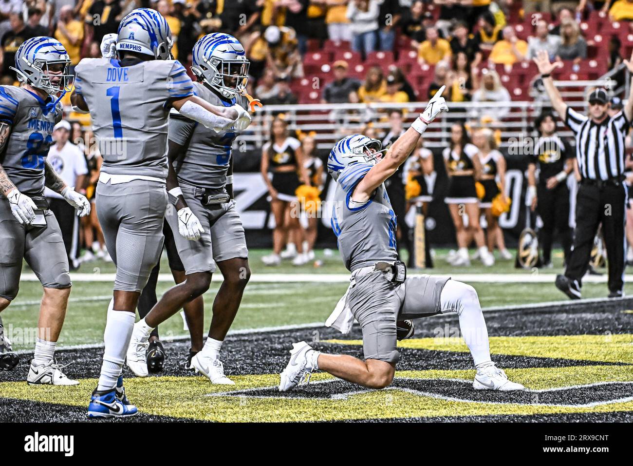ST. LOUIS, MO - SEPTEMBER 23: Memphis Tigers wide receiver Koby Drake ...