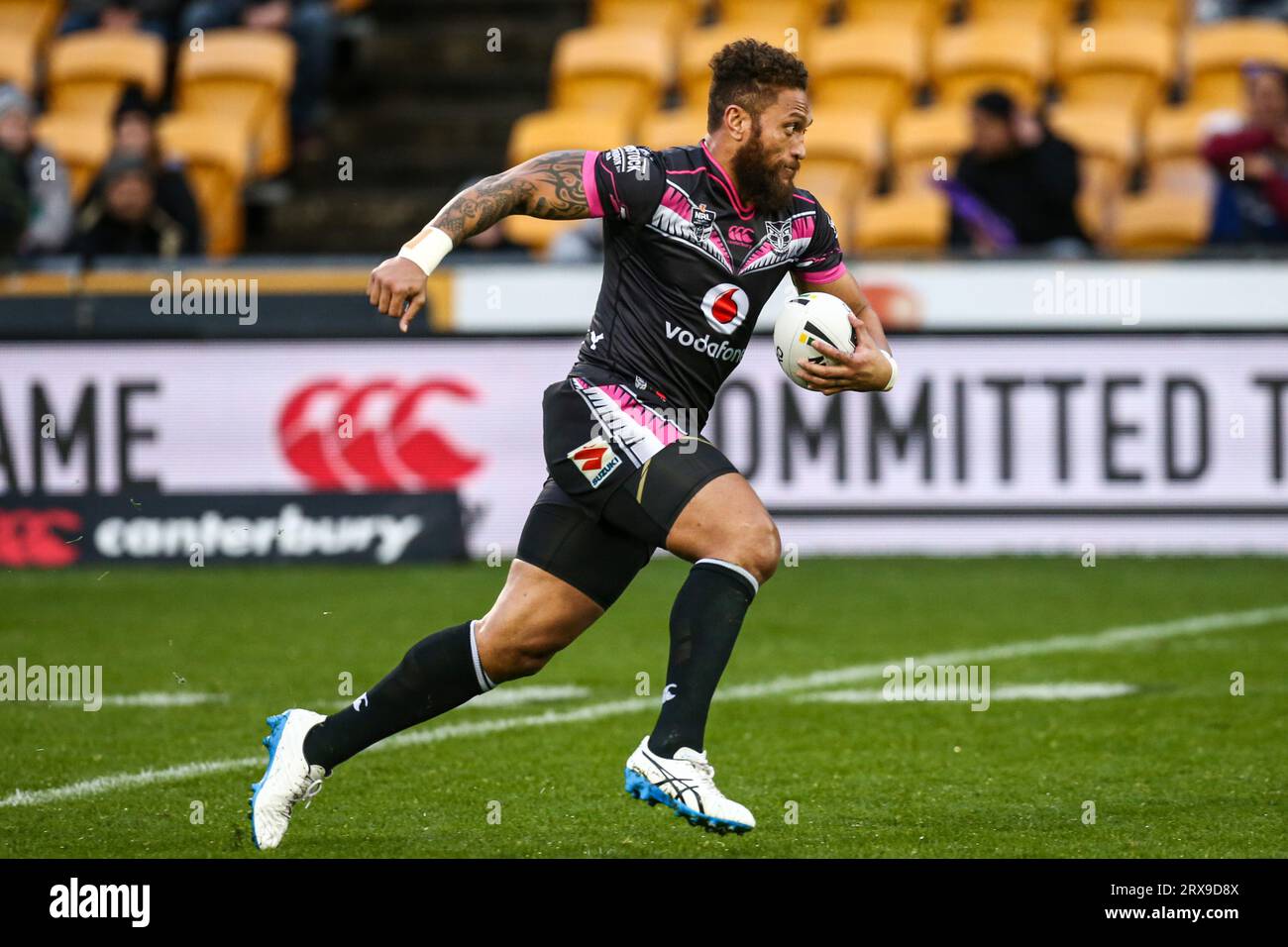 Manu Vatuvei of the Warriors during the NRL match between the New ...