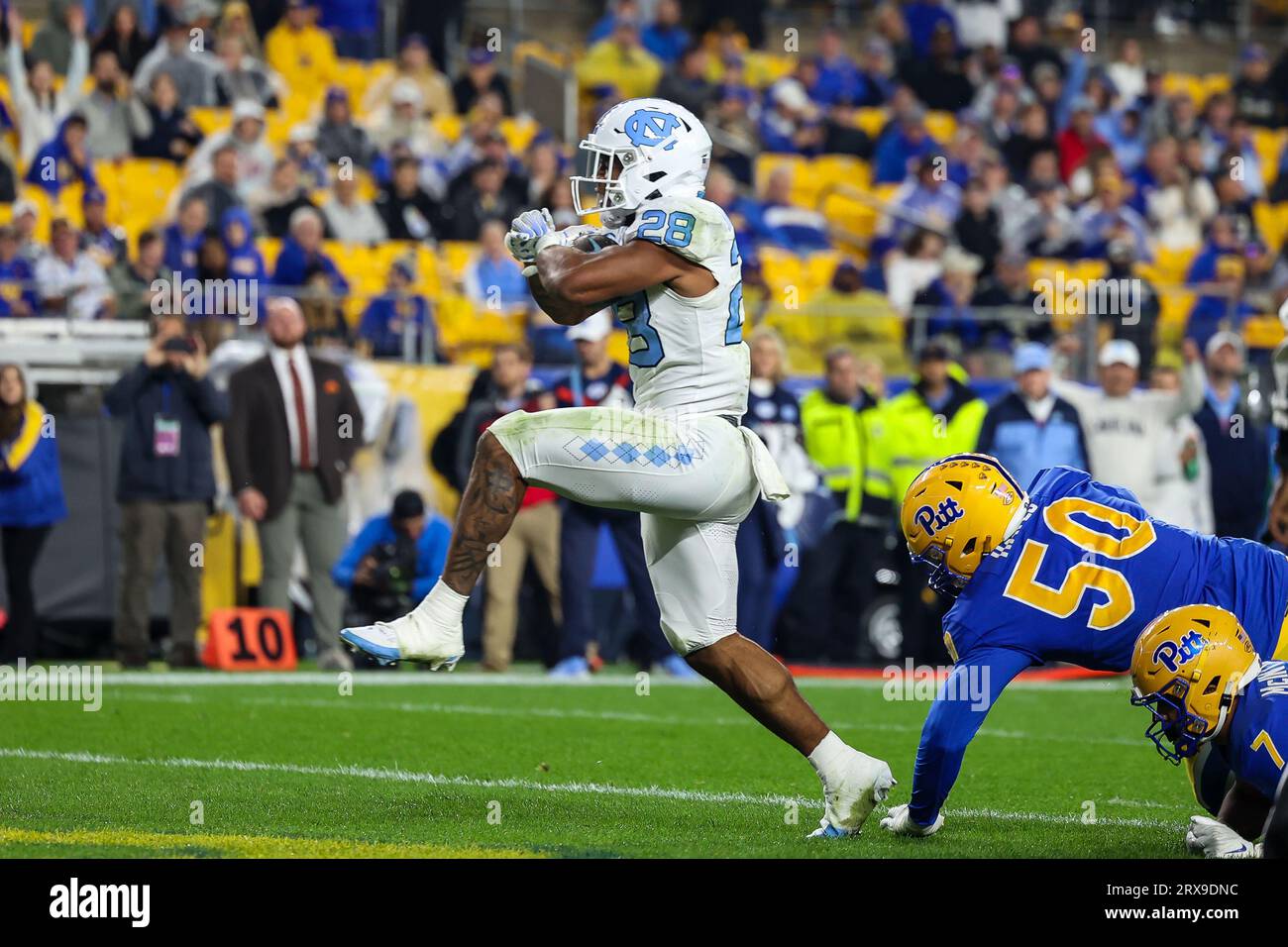 Cal media 4398 jpg hi-res stock photography and images - Alamy