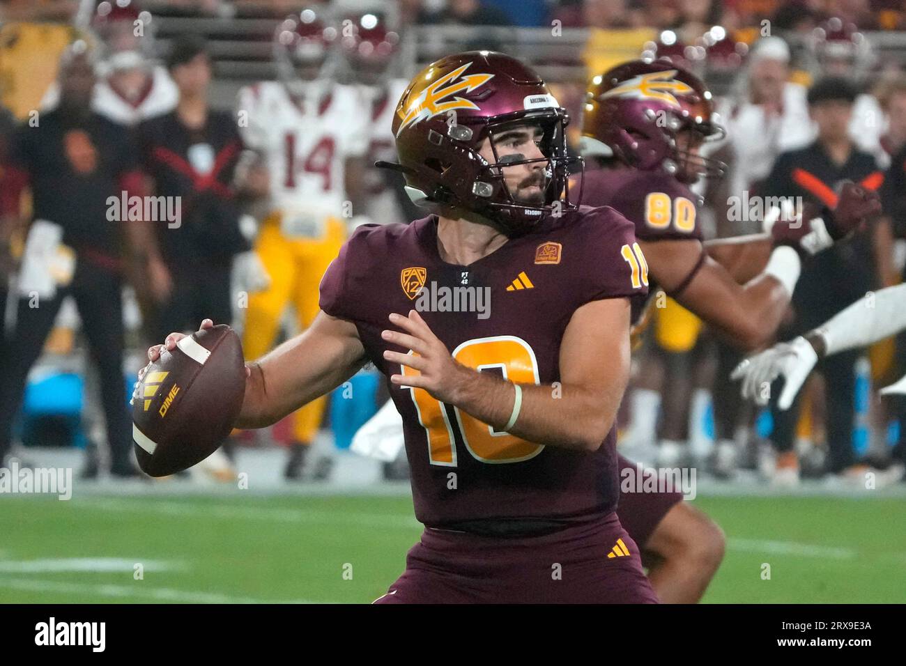 Arizona State quarterback Drew Pyne (10) throws the ball against ...