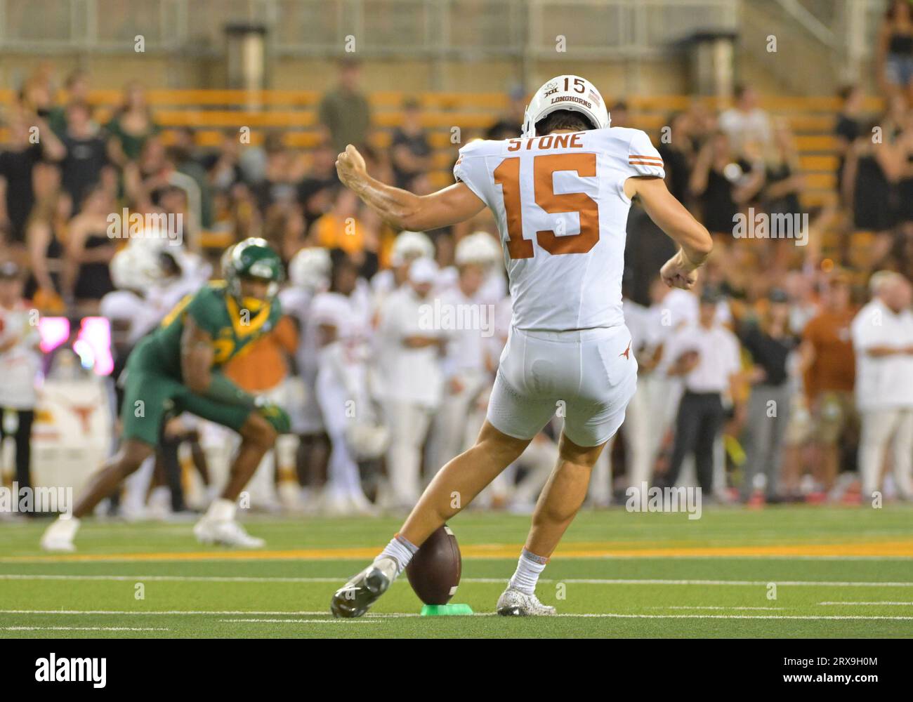 Waco, USA. 23rd Sep, 2023. September 23 2023: Texas Longhorns place ...