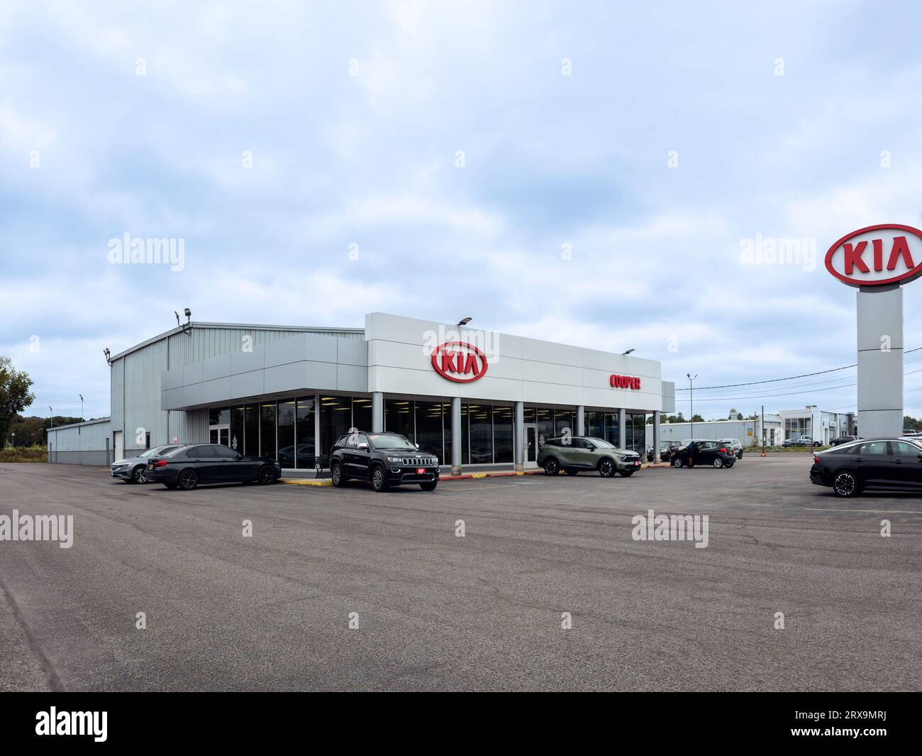 Korean corporation building hi-res stock photography and images - Alamy