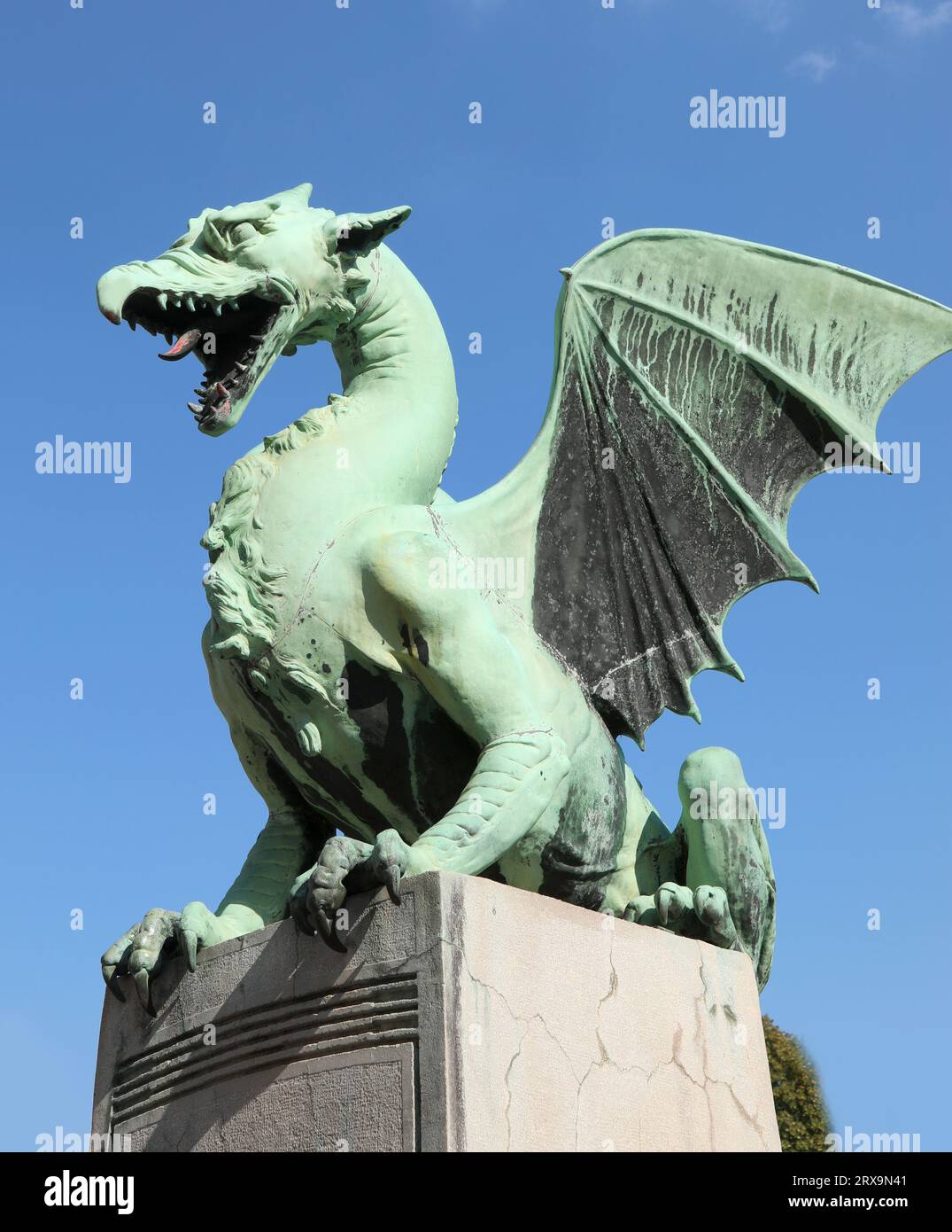 Dragons bridge in ljubljana hi-res stock photography and images - Alamy