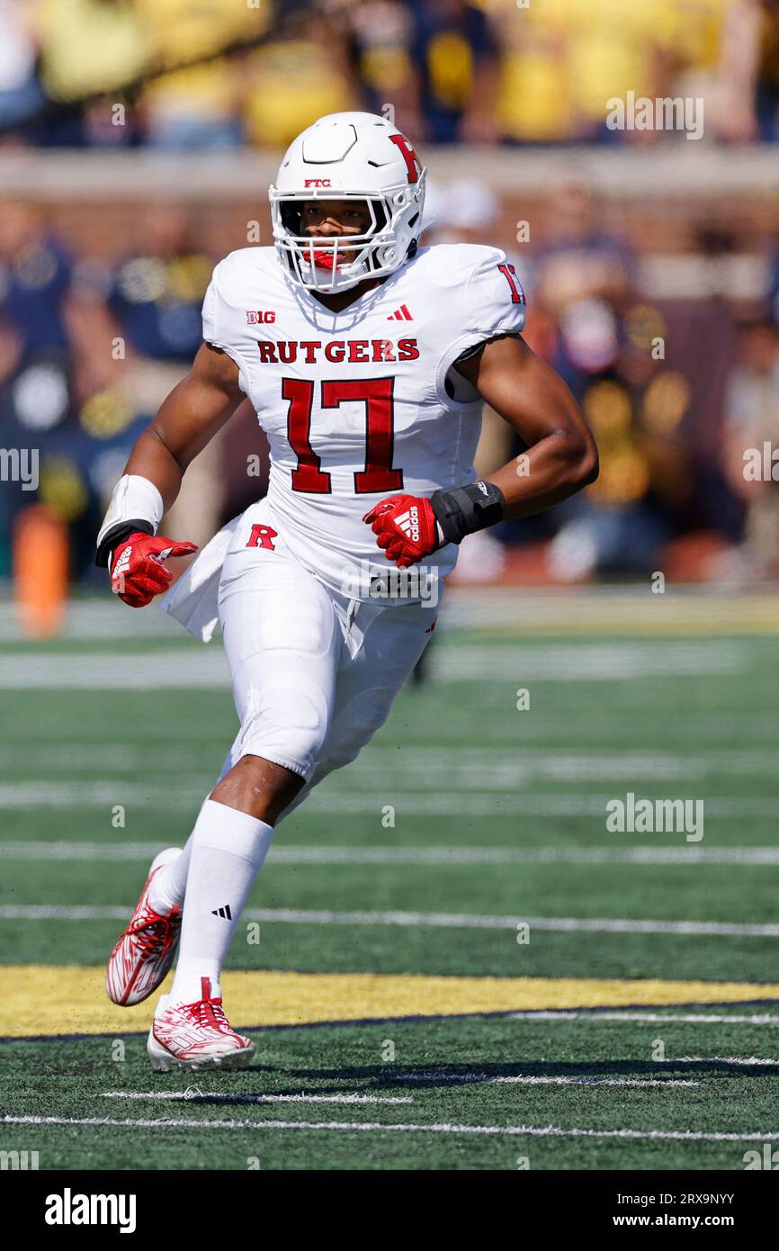ANN ARBOR, MI - SEPTEMBER 23: Rutgers Scarlet Knights linebacker Deion Jennings (17) pursues a ...