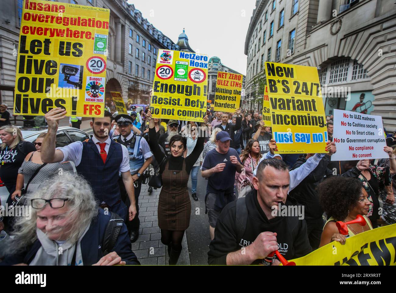 Veronica smart hi-res stock photography and images - Alamy