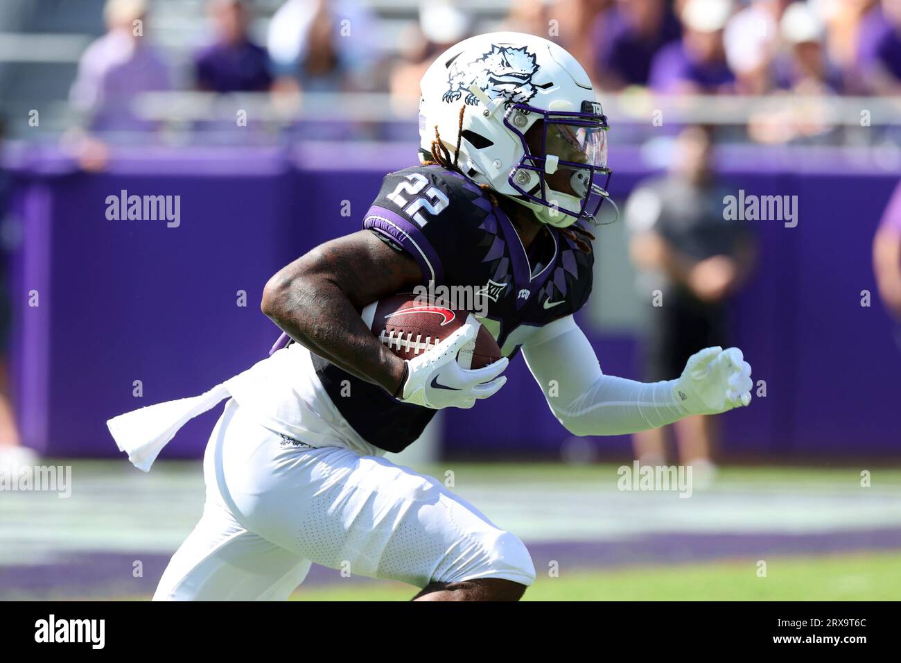 TCU Horned Frogs wide receiver Major Everhart (22) returns a kickoff ...