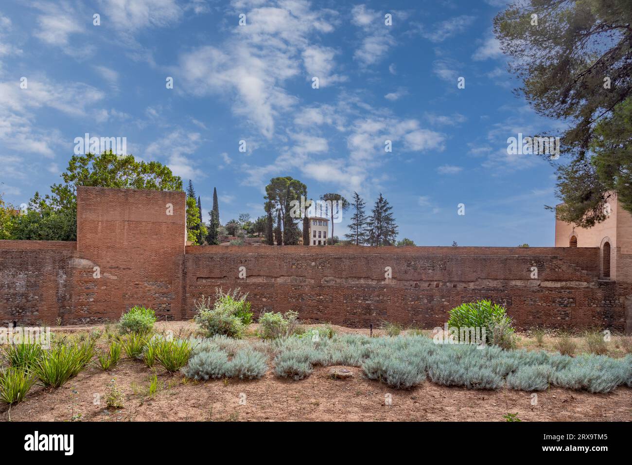 Alhambra de Granada. Palace and fortress. Ramparts, interiors ...